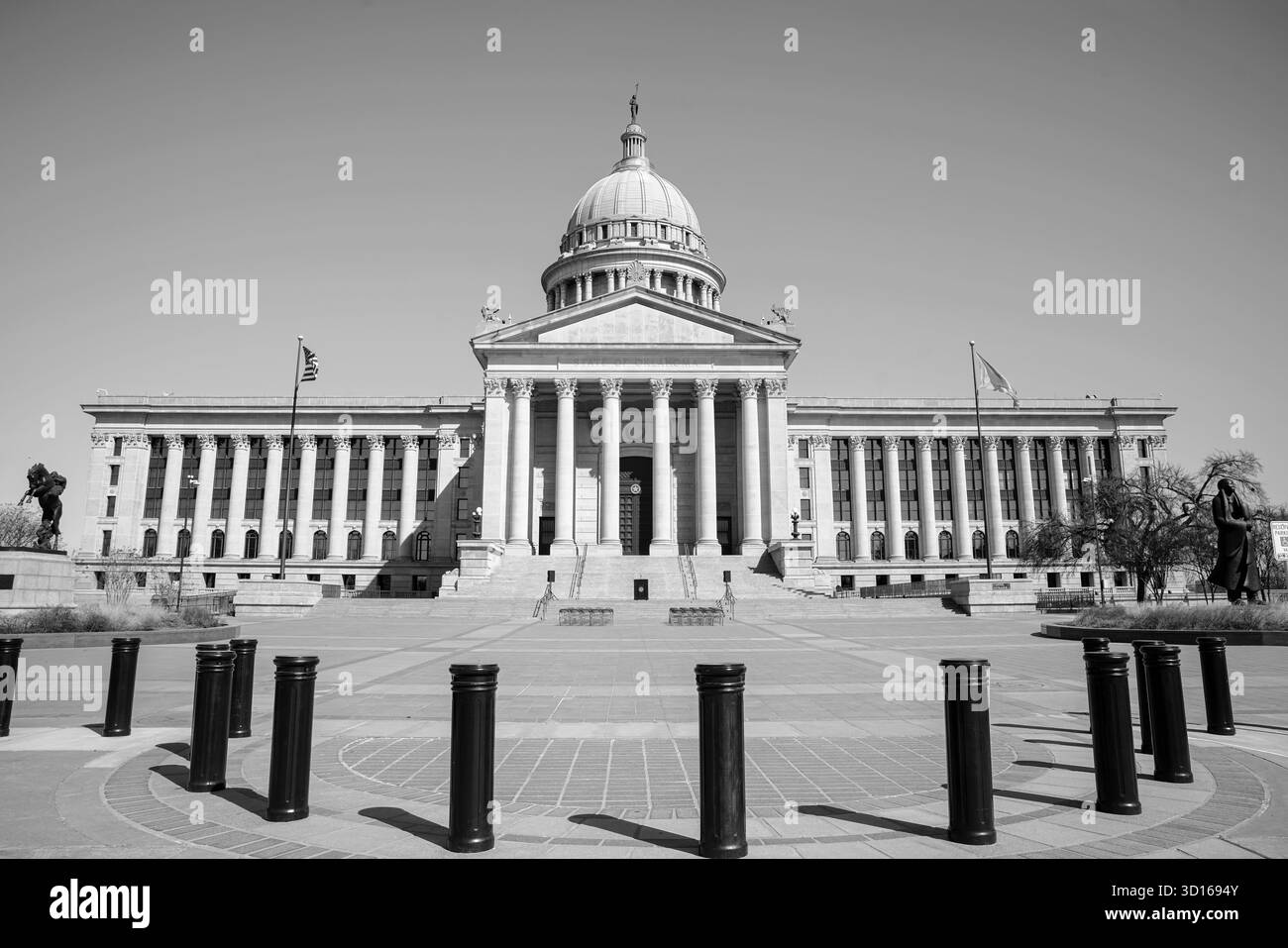 Emphasizing grandeur Black and White Stock Photos & Images - Alamy