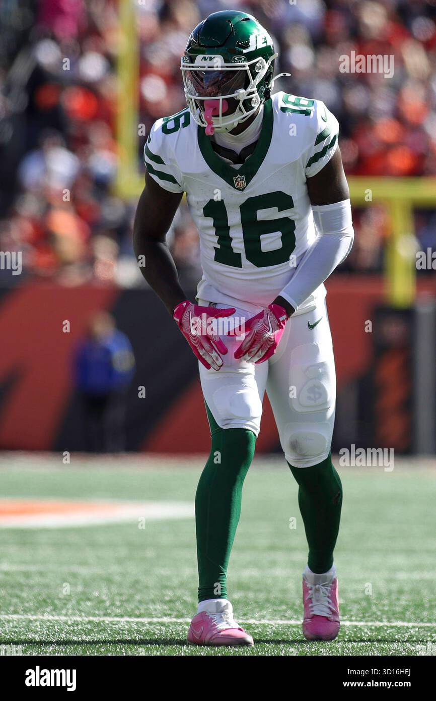 October 26, 2025: New York Jets WR Tyler Johnson during WEEK 8 of the ...