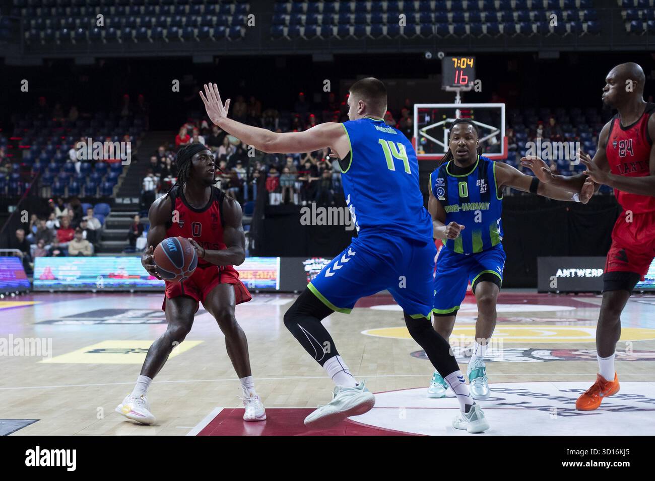 Antwerp's Rasheed Bello, Mons' Matis Mikus, Mons' Gregory Milton and ...