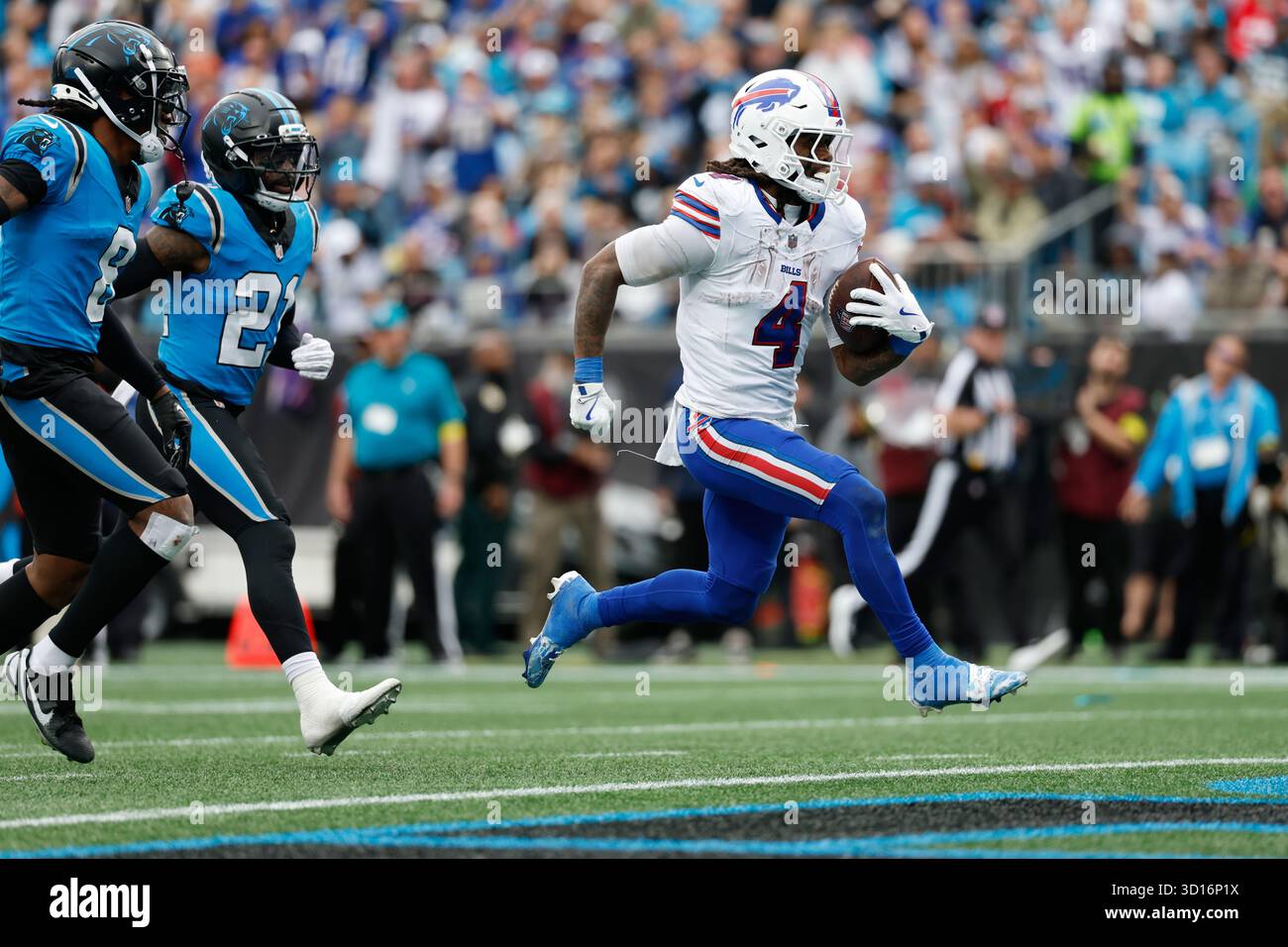 Buffalo Bills running back James Cook III (4) runs into the endzone for a touchdown against the ...