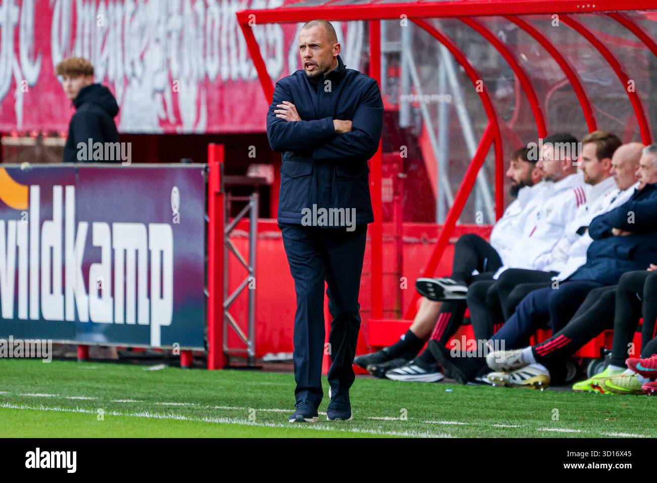 head coach John Heitinga of AFC Ajax looks on during the Dutch ...