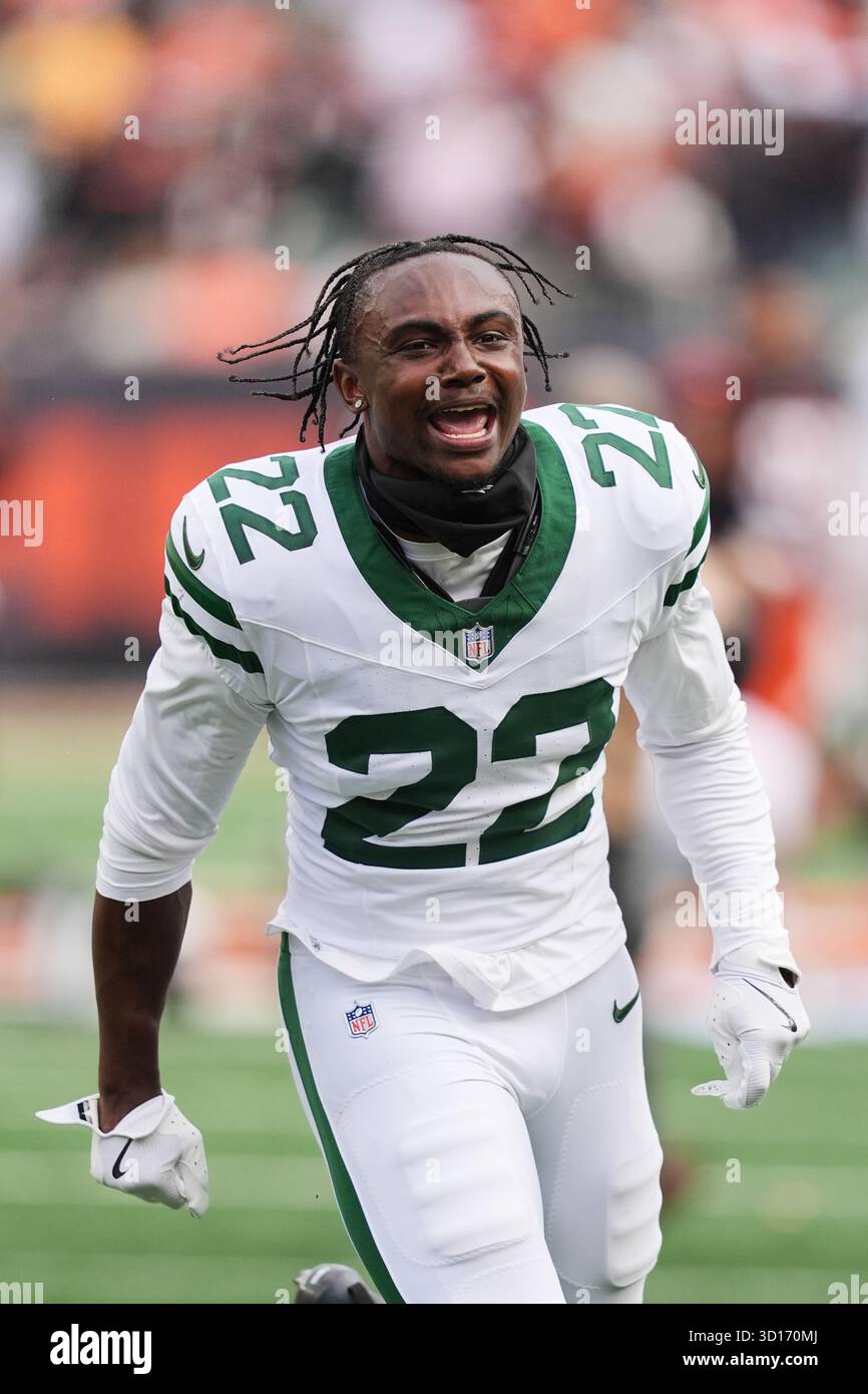 New York Jets safety Tony Adams (22) celebrates after a win over the ...
