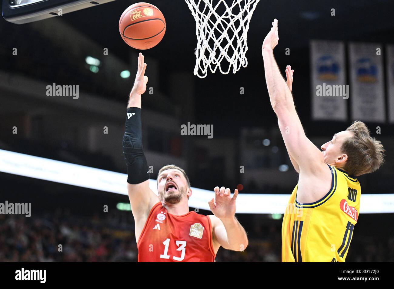 Oct 5 2026 hi-res stock photography and images - Alamy