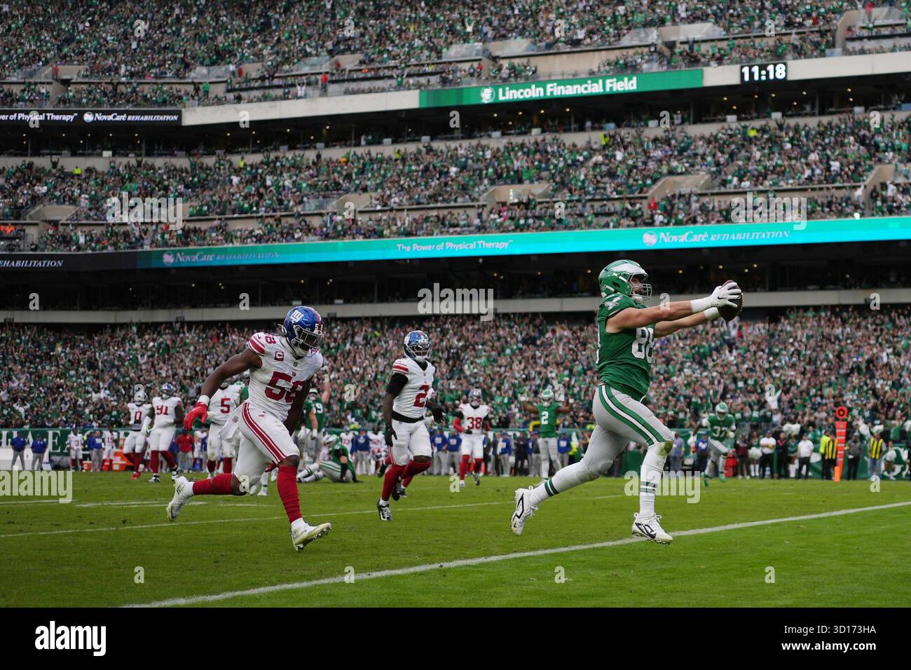 Philadelphia Eagles tight end Dallas Goedert (88) scores a touchdown ...