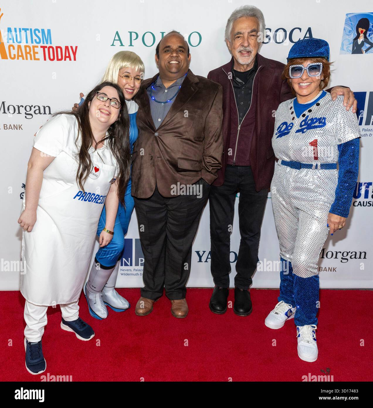 Actor Joe Mantegna with Love on the Spectrum cast and Dr. Doreen ...