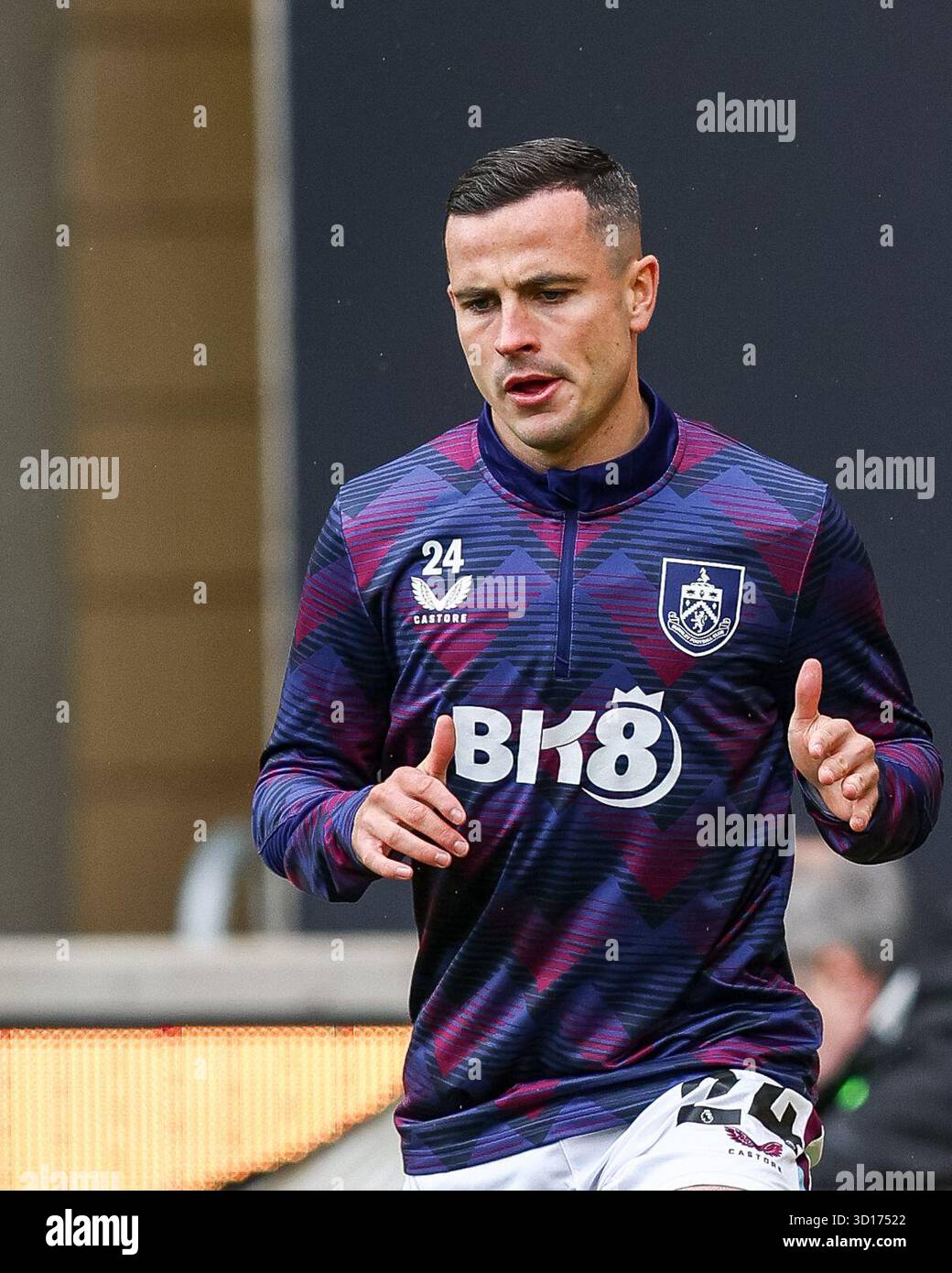 24, Josh Cullen of Burnley FC at warm up during the Premier League ...