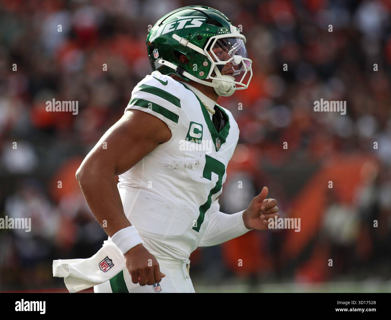 October 26, 2025: New York Jets QB Justin Fields during WEEK 8 of the ...