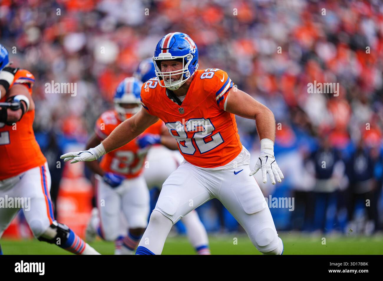 Denver Broncos tight end Adam Trautman (82) lines upagainst the Dallas ...