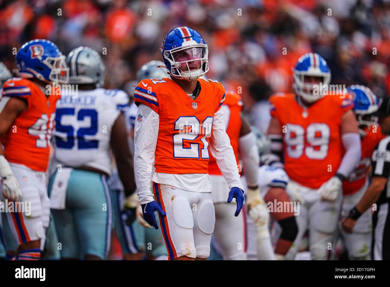 Denver Broncos cornerback Riley Moss lines up in the second half of an ...