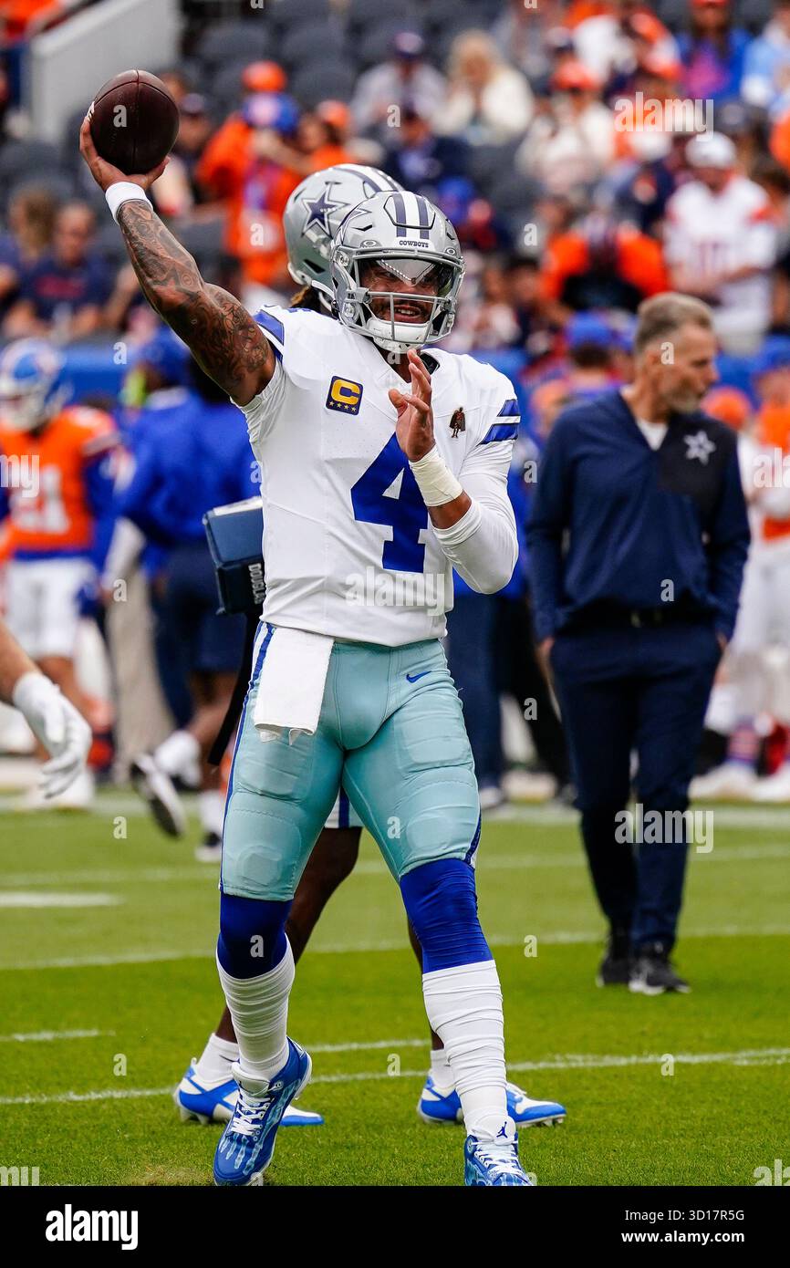 October 26, 2025: Dallas Cowboys quarterback Dak Prescott (4) throws a ...