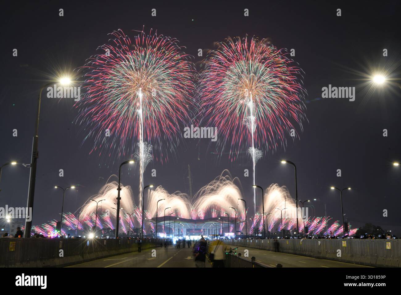 Liuyang,China.25th October 2025. A firework show presented by team ...
