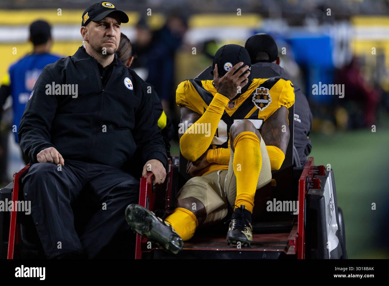 Pittsburgh Steelers safety DeShon Elliott (25) reacts while being ...