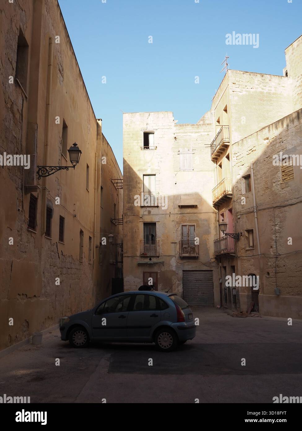 Trapani sicily italy apartment hi-res stock photography and images - Alamy