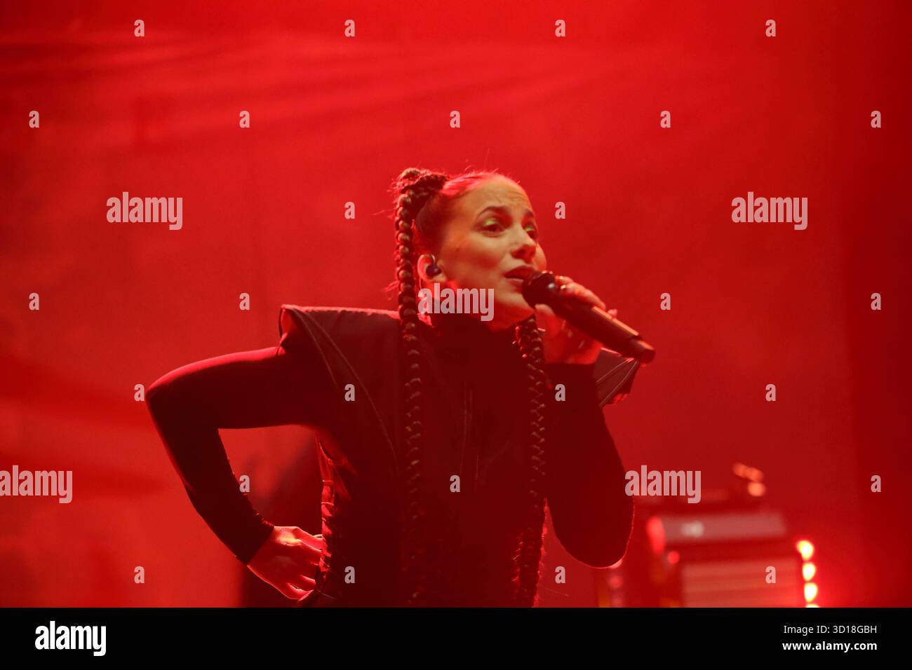 Christina Klein alias LaFee bei einem Konzert im Tempodrom in Berlin ...