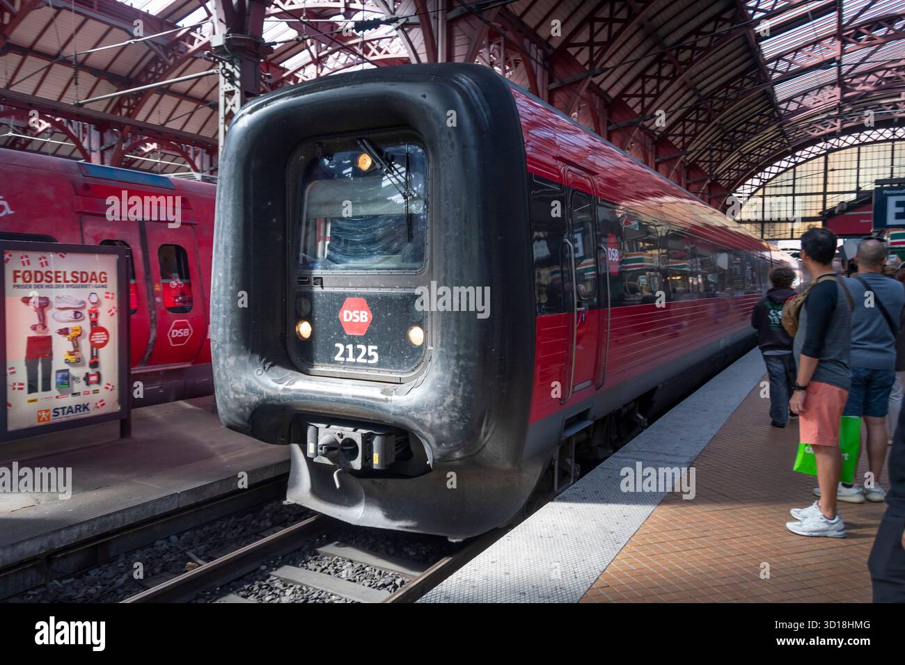 Danish State Railways DSB Class MF Diesel Multiple Unit (EMU) number ...