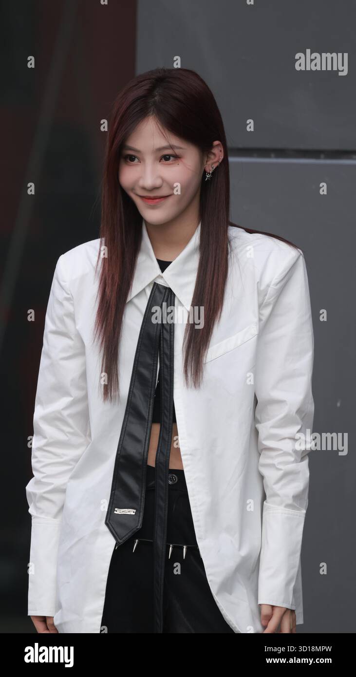 Chinese singer and actress Yuan Yiqi appears in Nanjing City, east ...