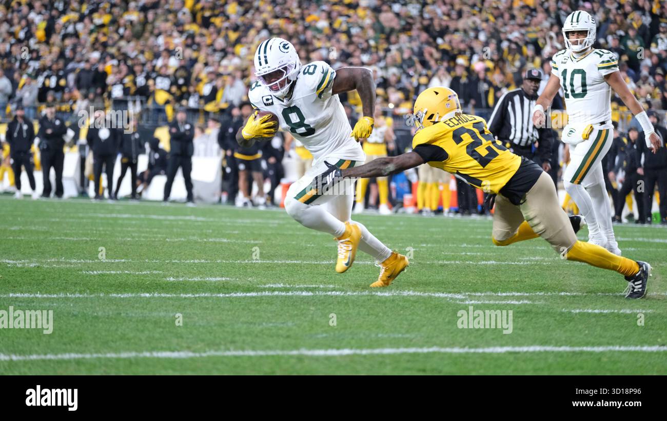 Oct 26, 2025: Josh Jacobs #8 during the 2025 Steelers vs Packers game ...