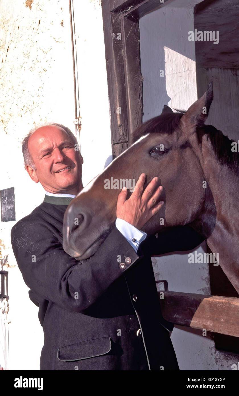 ARCHIV: Claus Hipp Unternehmer Claus Hipp eigentl. Nikolaus Joseph Hipp ...