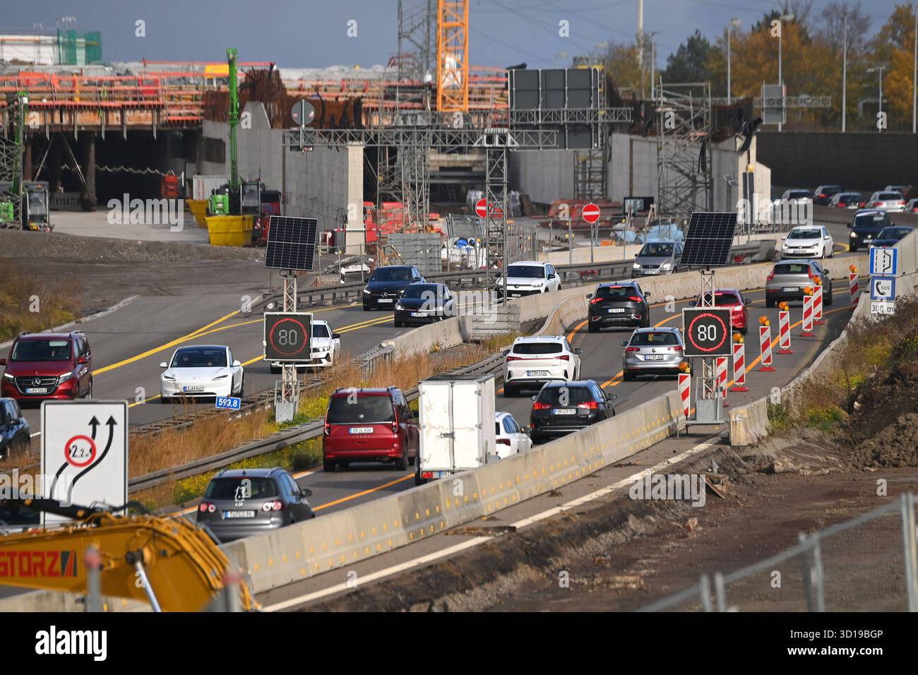 Baustelle auf der Autobahn A81 bei Boeblingen / Baden-Wuerttemberg ...