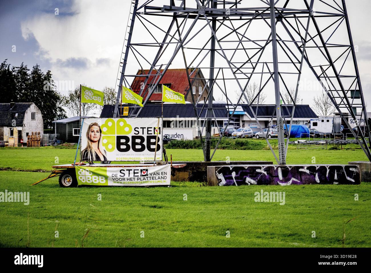 NAARDEN - Vote Bbb election board in a meadow ANP /HOLLANDSE HOOGTE ...