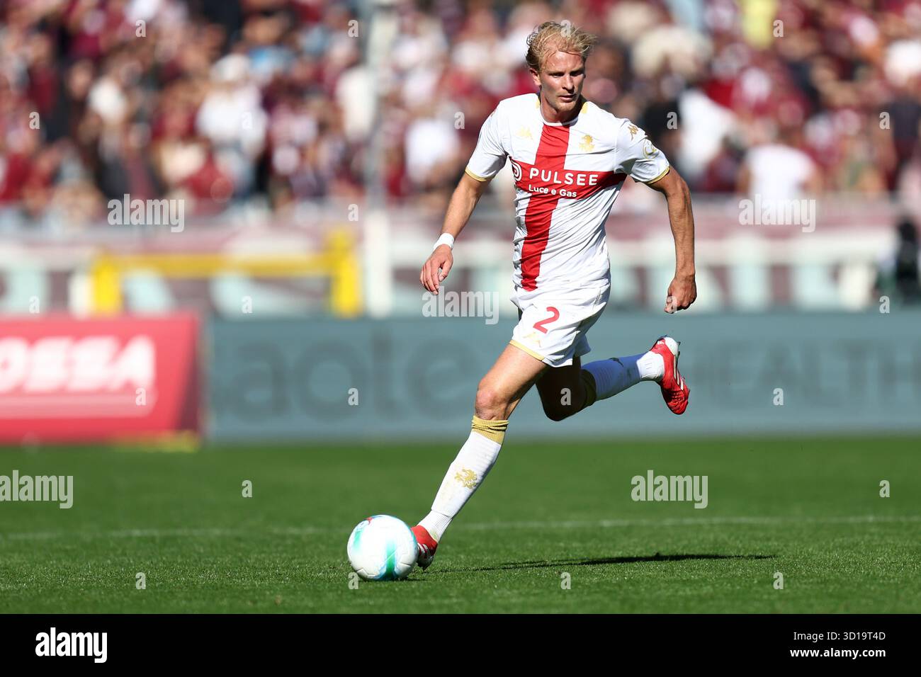 Torino, Italy. 26th Oct, 2025. Morten Thorsby of Genoa Cfc in action ...