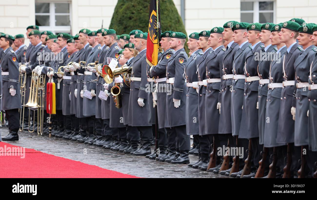 Berlin, Germany, 27th Oct. 2025.Federal President Frank-Walter ...