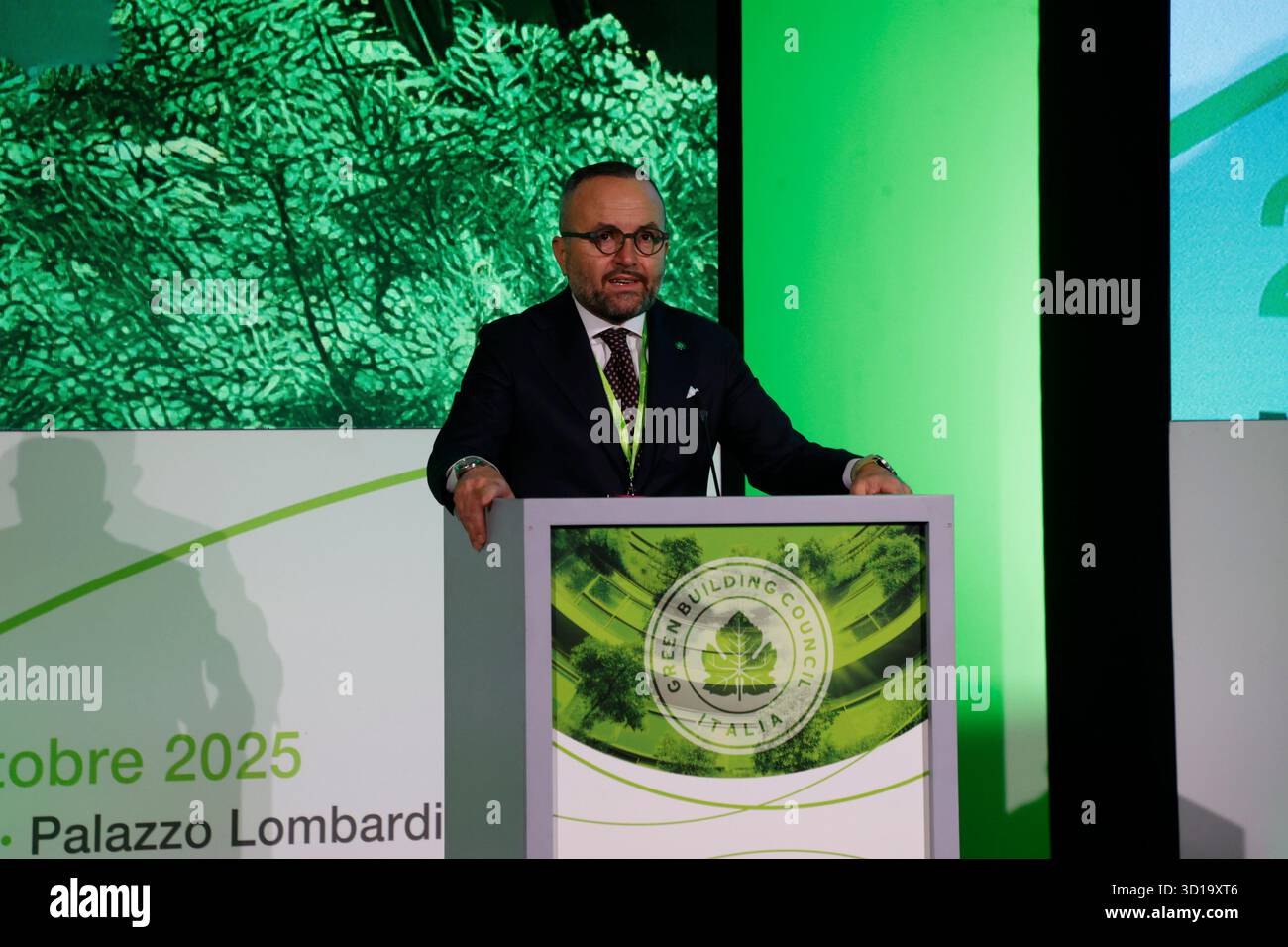 Nella foto Fabrizio Capaccioli Presidente GBC ItaliaMilano - Italia ...