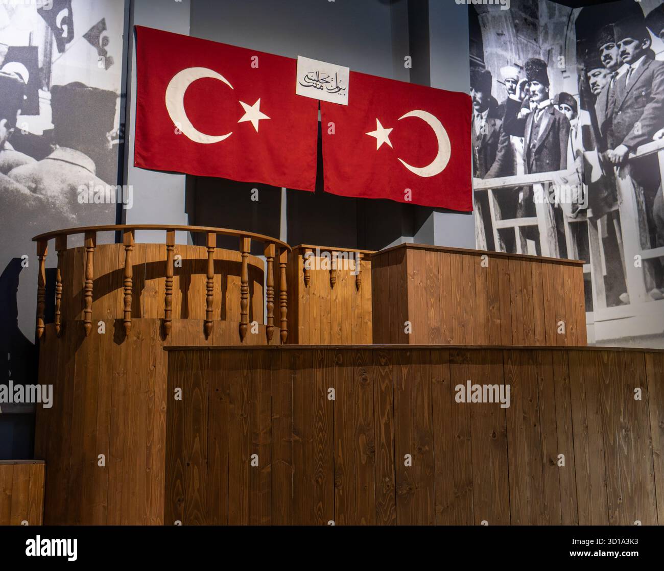 War governance hi-res stock photography and images - Alamy