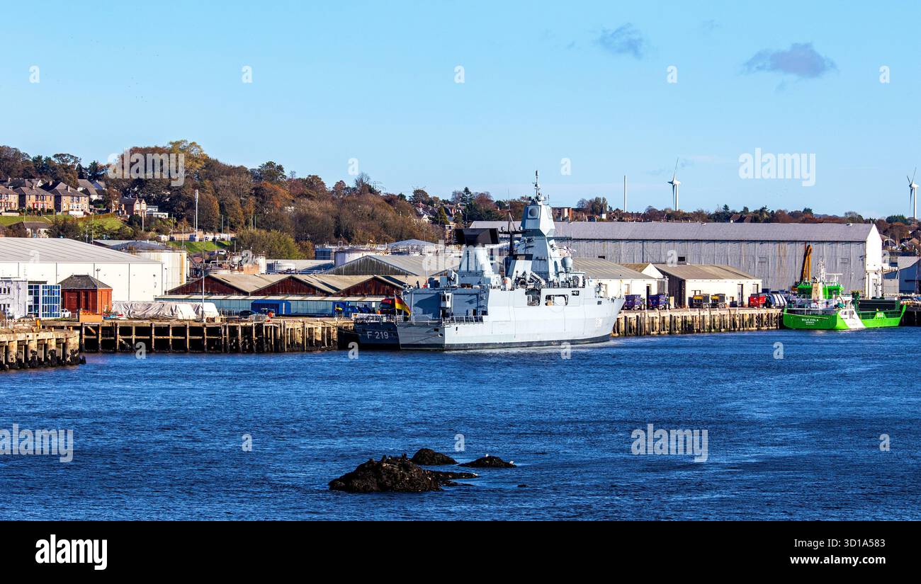 Dundee, Tayside, Scotland, UK. 27th Oct, 2025. NATO Warship: The FGS ...
