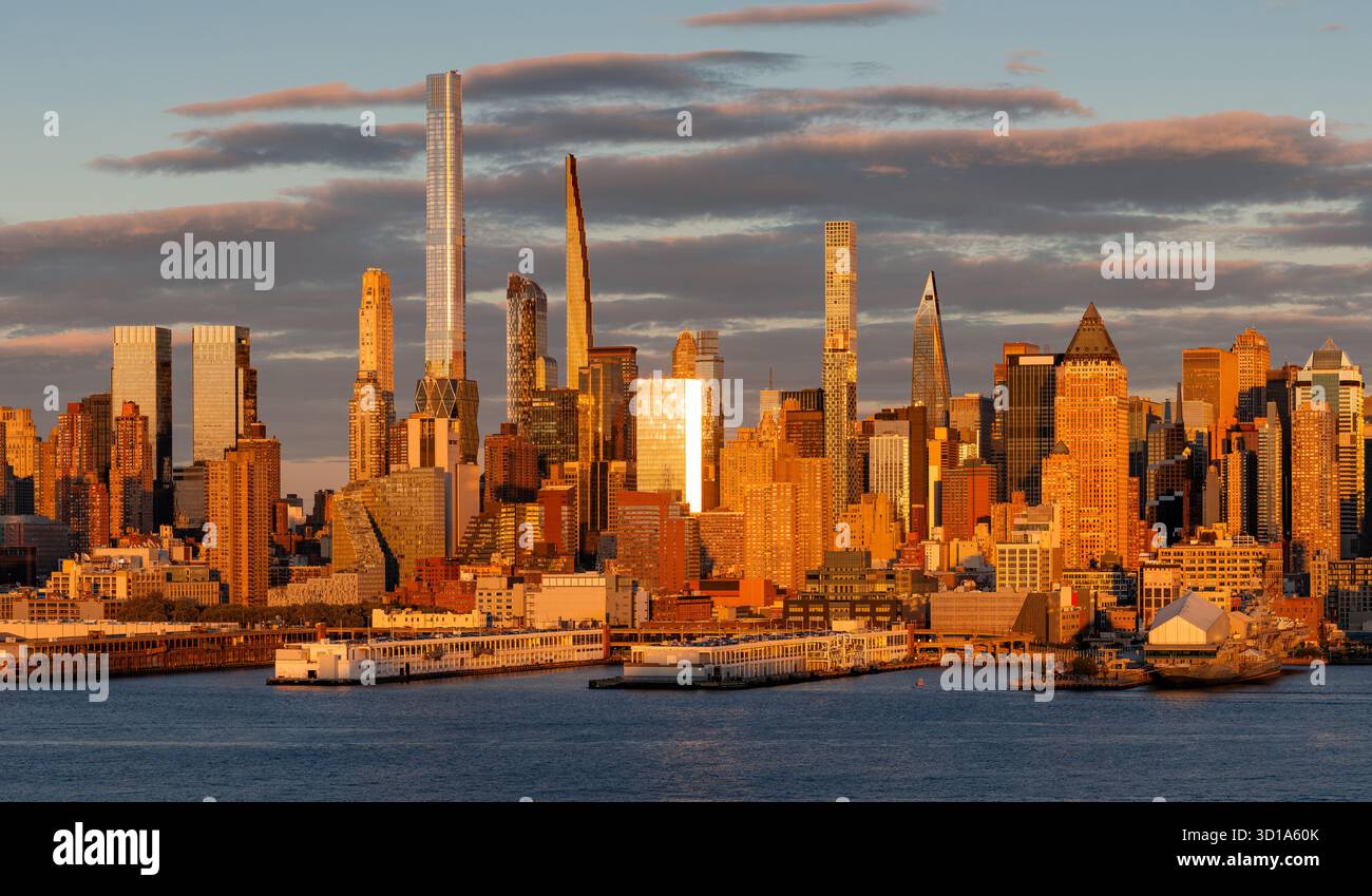 New York City cityscape with skyscrapers and Billionaires Row supertall ...