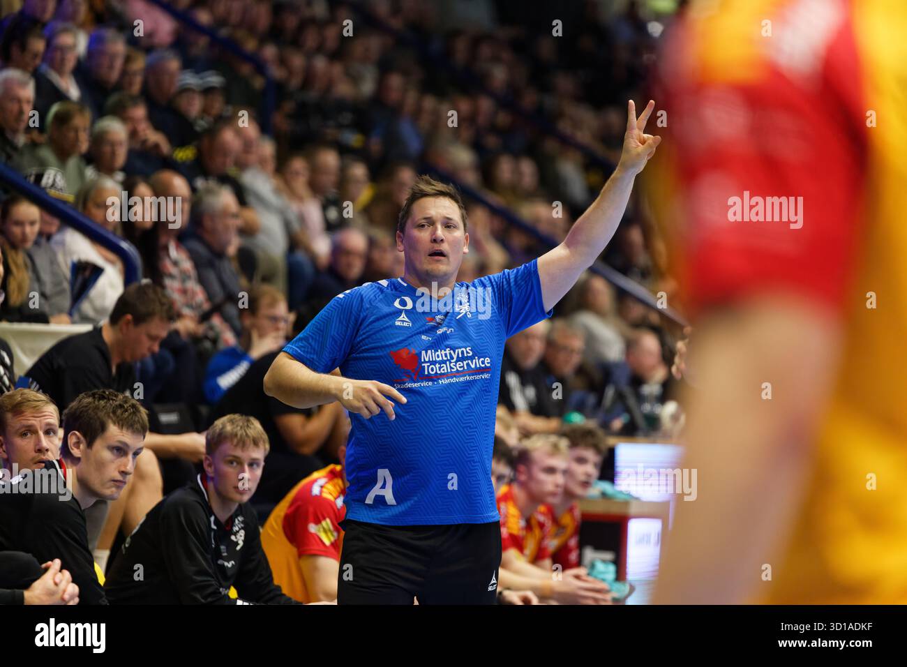 Silkeborg, Denmark. 26th, October 2025. Head coach Kasper Christensen ...