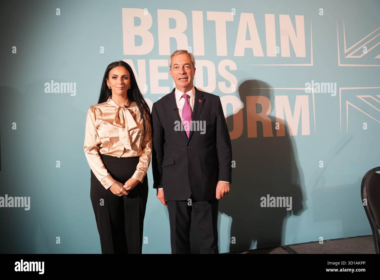 Farage grooming gangs hi-res stock photography and images - Alamy