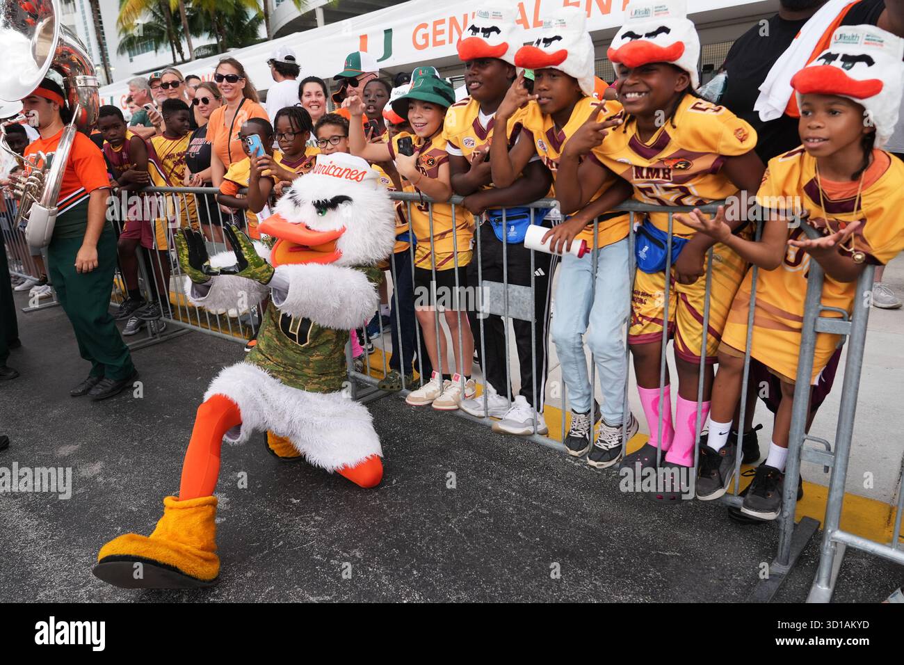 Miami mascot Sebastian the Ibis performs before an NCAA college ...