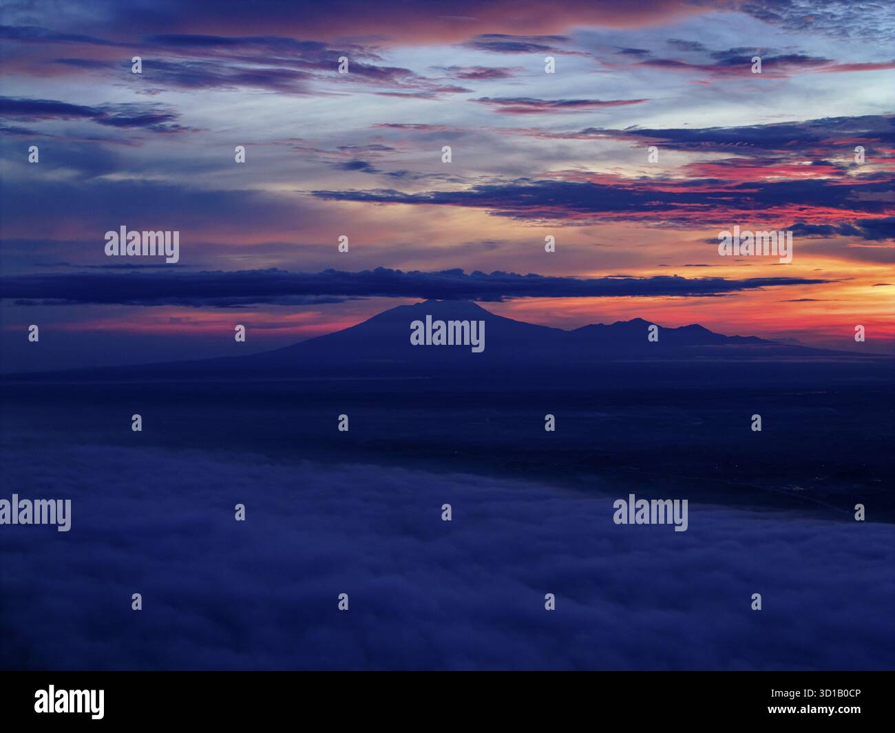 Karanganyar silhouette hi-res stock photography and images - Alamy