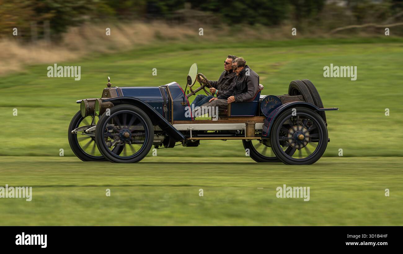 Moline dreadnaught hi-res stock photography and images - Alamy