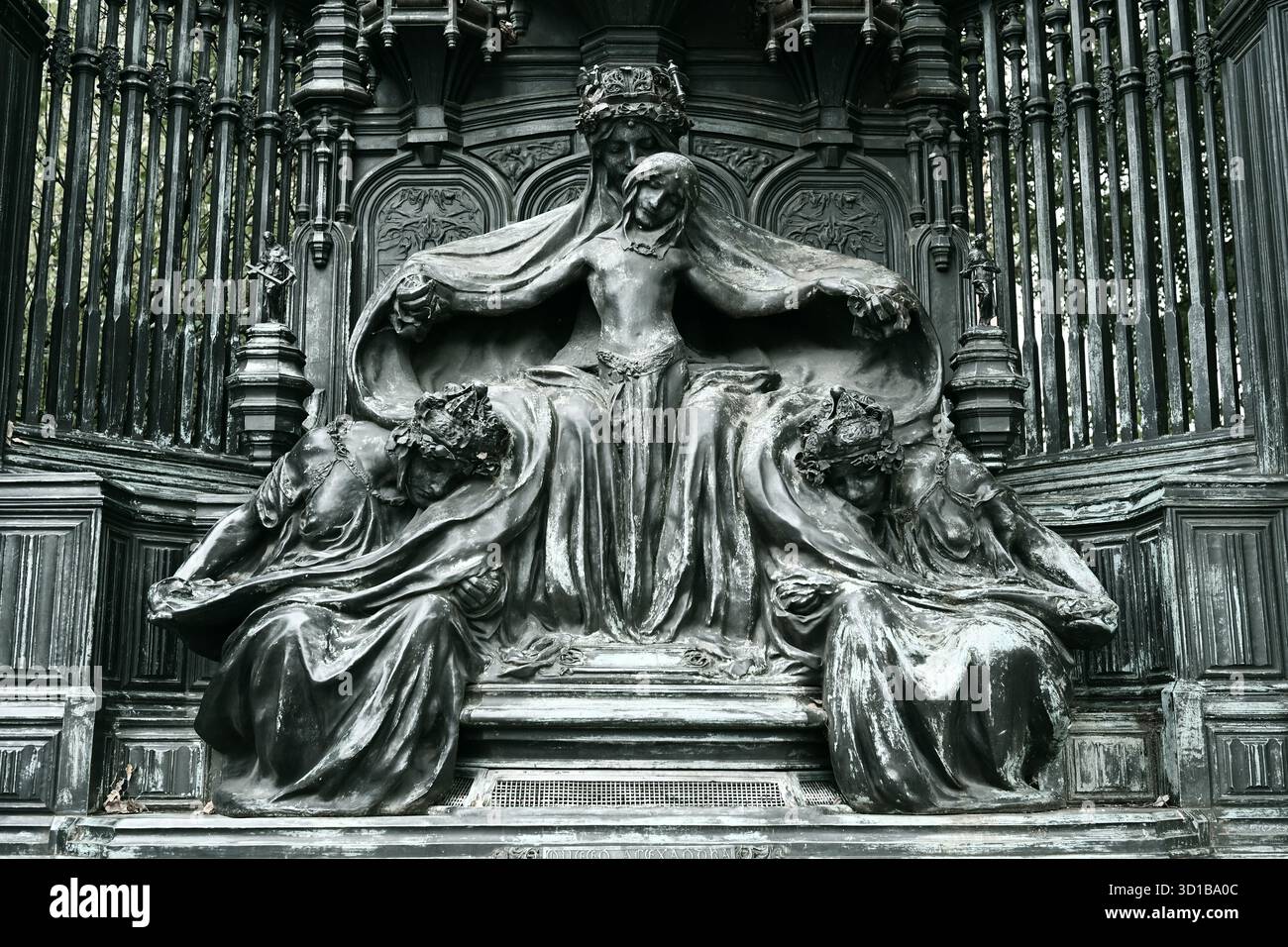 Queen Alexandra Memorial Stock Photo - Alamy