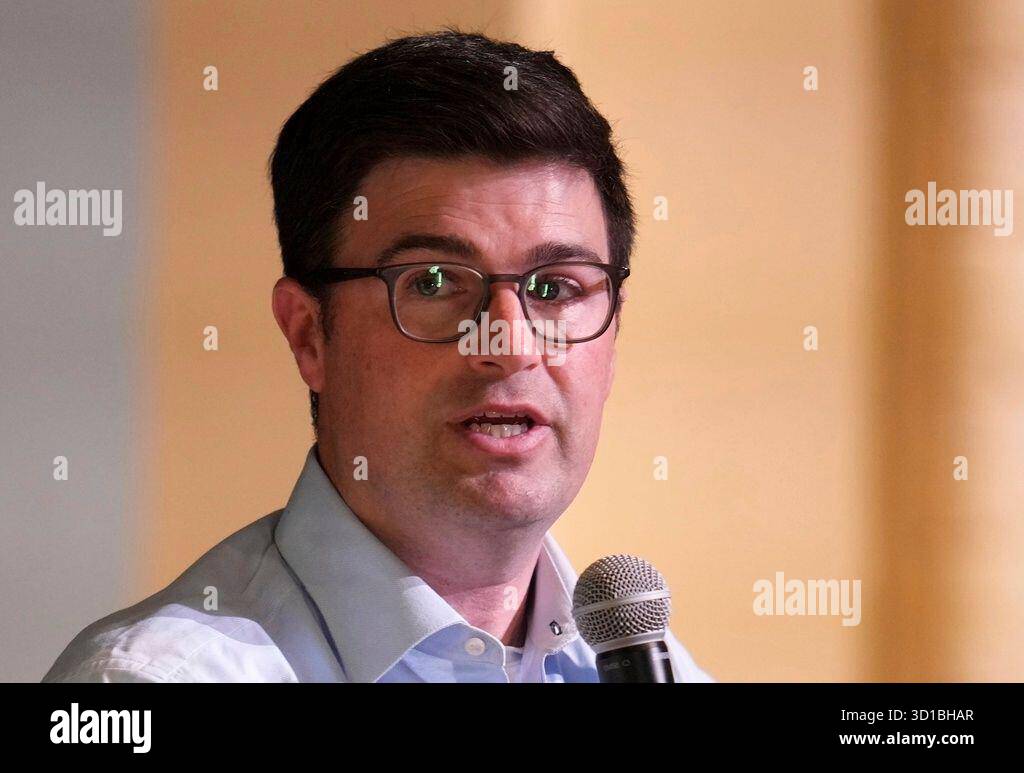 FILE - Pittsburgh mayoral candidate Corey O'Connor speaks at a ...