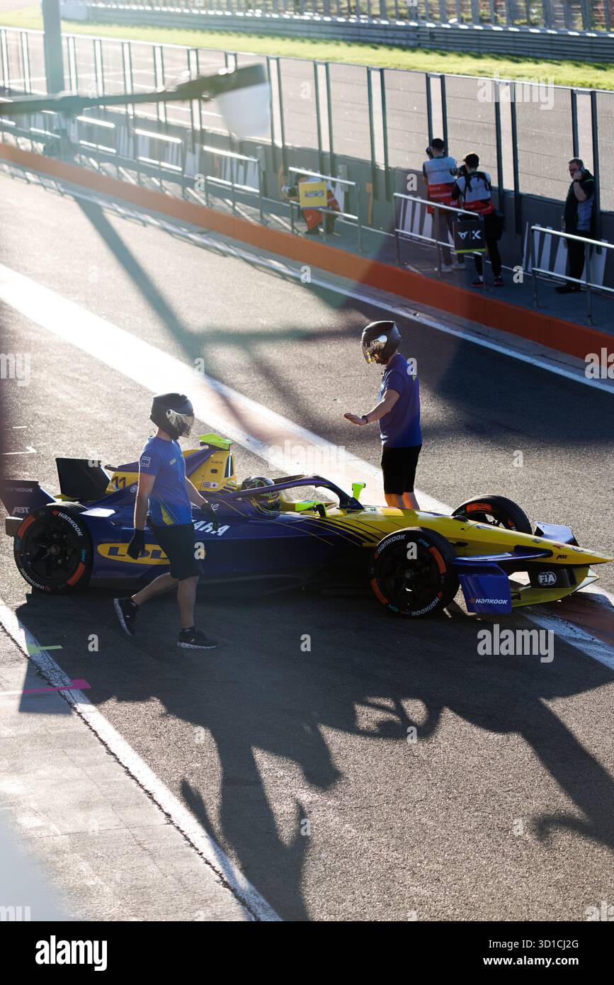 Valencia, Spain. 27th Oct 2025. Lucas Di Grassi of Lola Yamaha ABT ...