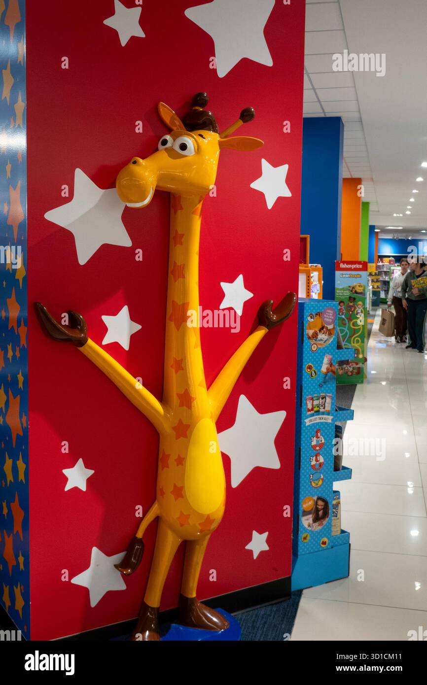 Macy's flagship department store has a large Toys R Us children's ...