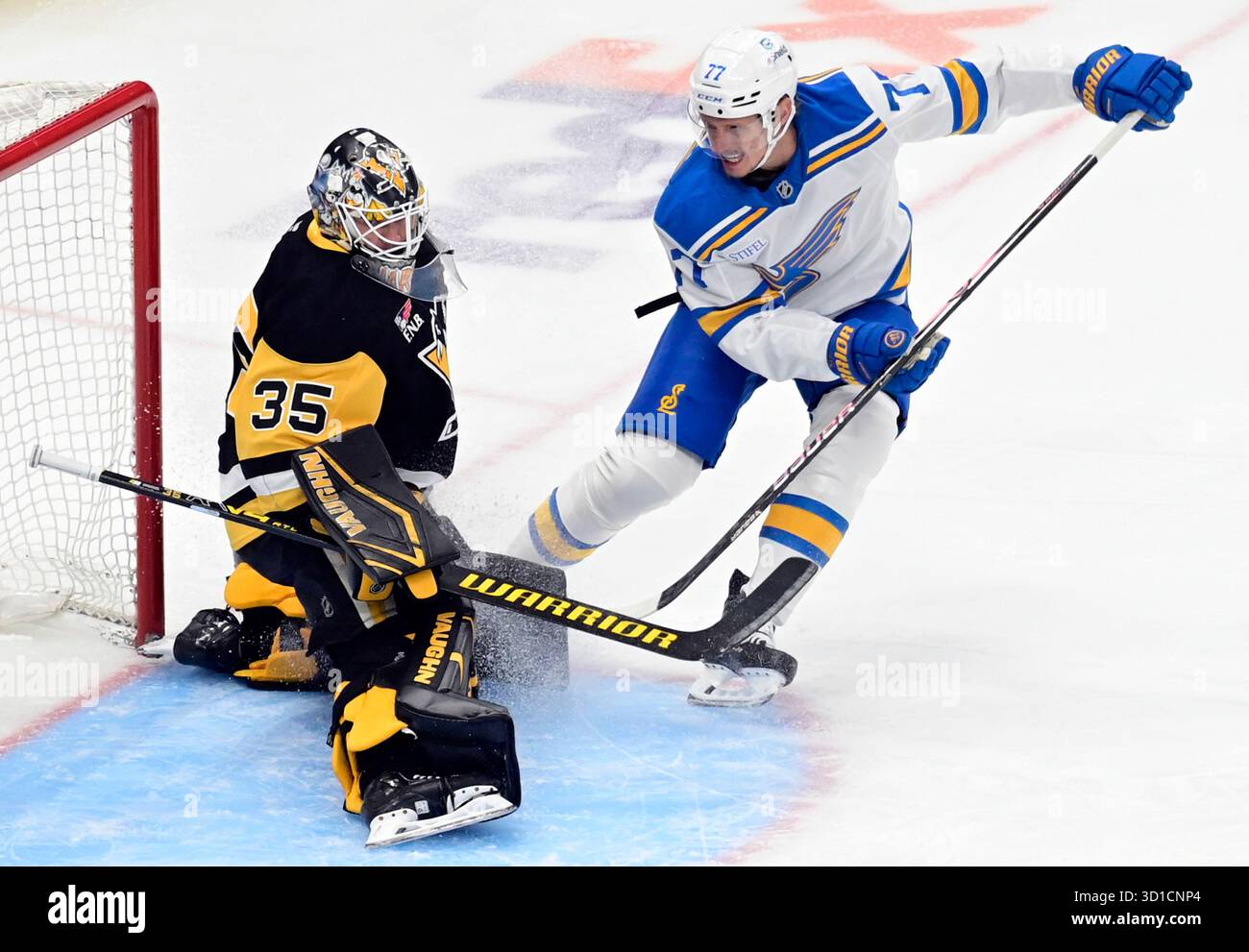 St. Louis Blues center Nick Bjugstad (77) scores on Pittsburgh Penguins ...