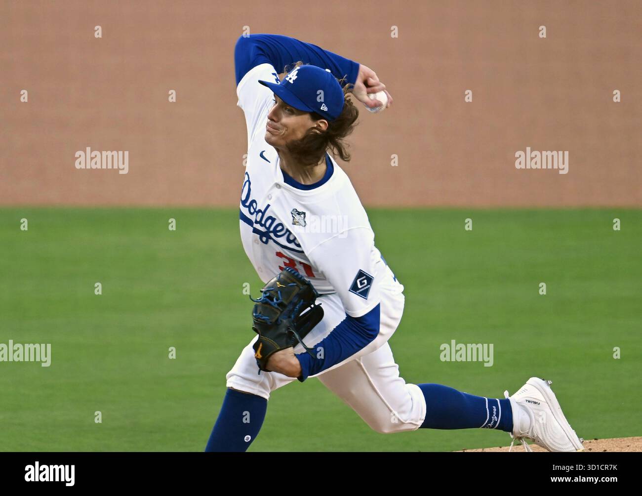The Los Angeles Dodgers starting pitcher Tyler Glasnow pitches in the ...