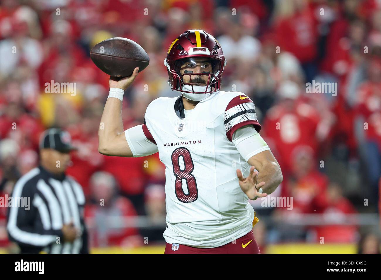 October 27, 2025: Washington Commanders quarterback Marcus Mariota (8 ...