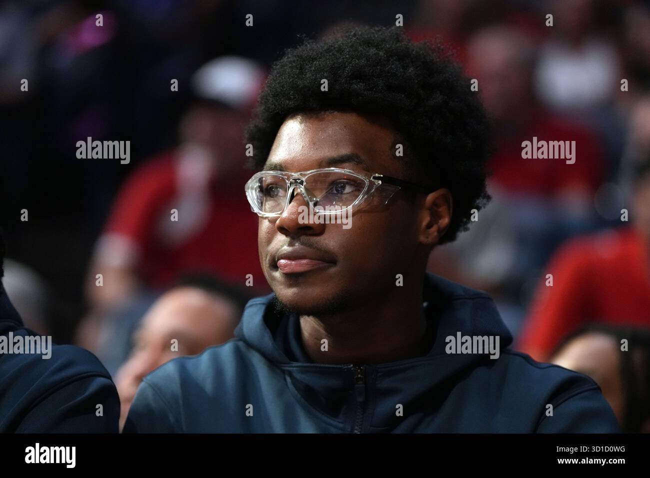 Arizona guard Bryce James (6) during the first half of an NCAA college ...
