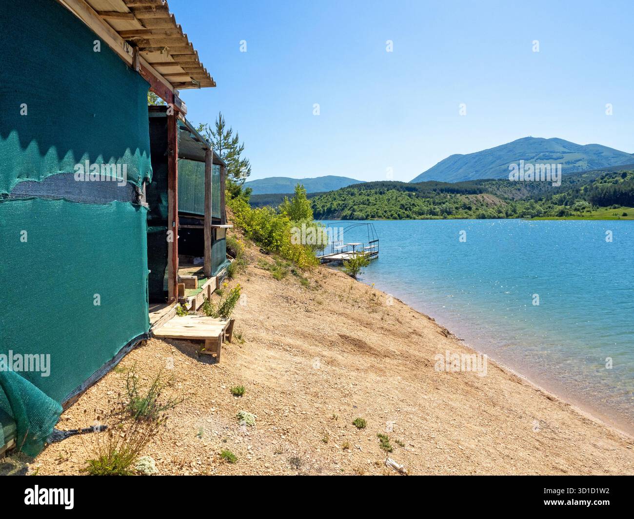 Muscle Beach at Mandek Lake (Mandek Jezero Stock Photo - Alamy