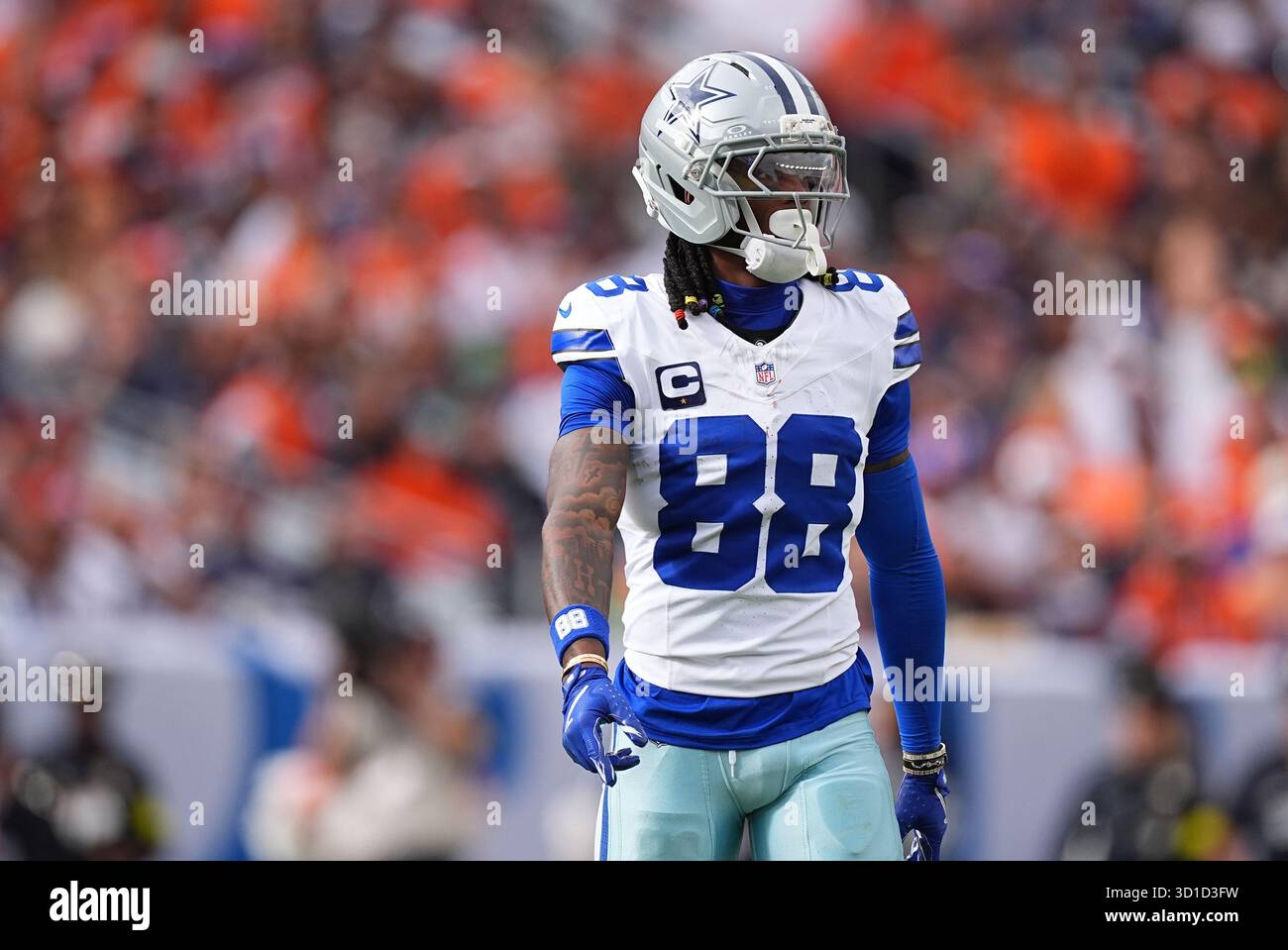 Dallas Cowboys wide receiver CeeDee Lamb (88) in the first half of an ...