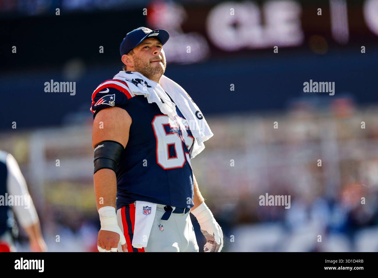 New England Patriots center Garrett Bradbury (65) reacts during the ...