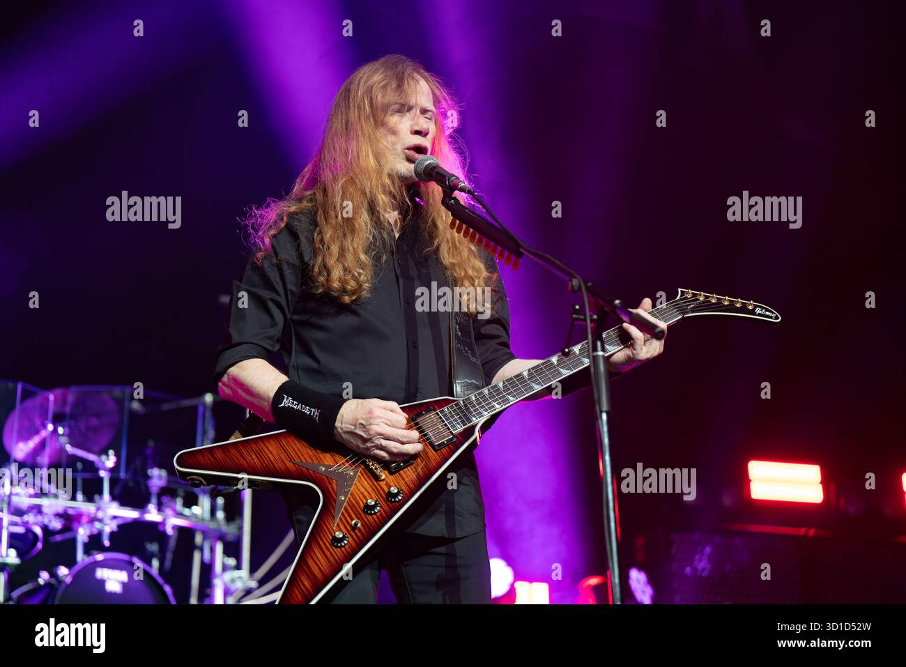 Dave Mustaine of Megadeth seen performing live on stage. Megadeth ...