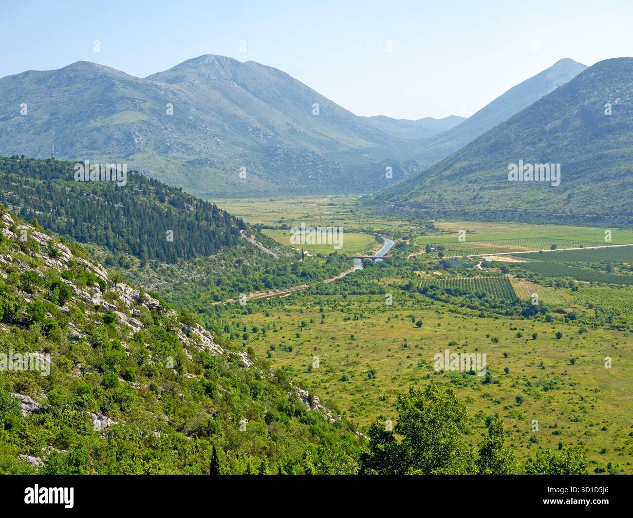 Popovo field hi-res stock photography and images - Alamy