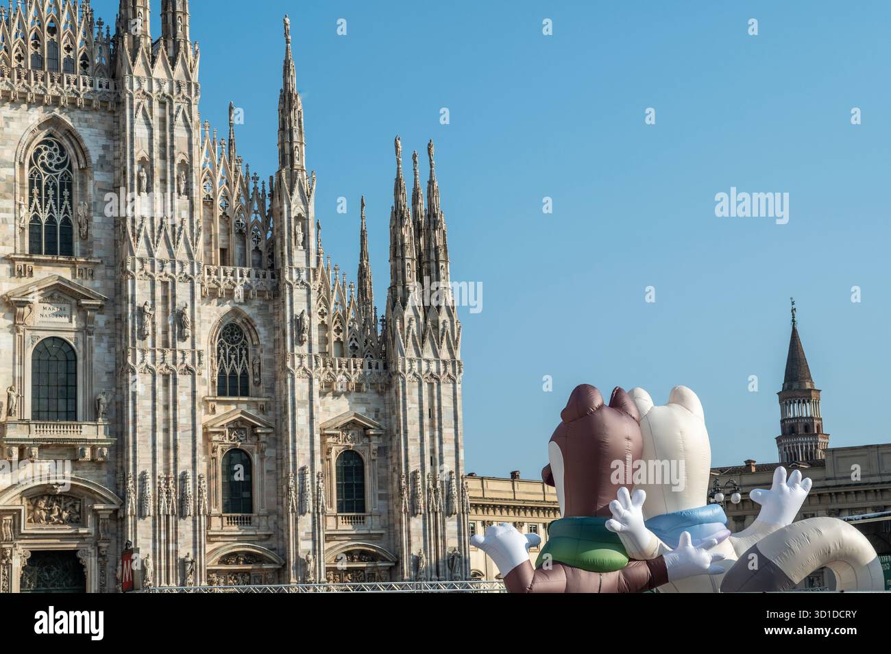 Mascots Giant Inflatable Display with Olympic Paralympic Logos ,Italy ...