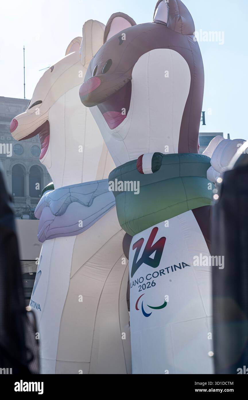 Mascots Giant Inflatable Display with Olympic Paralympic Logos ,Italy ...